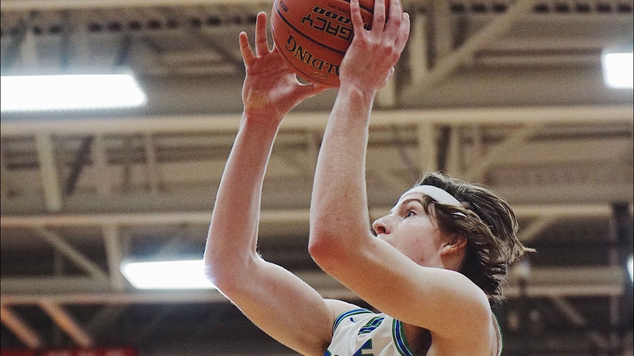 ‘25 Ian Schnabel 6’7” F Junior Year Highlights - YouTube