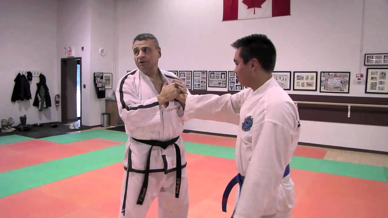 Tecumseh TKD Self Defense - 1 and 2 hand lapel grab - YouTube