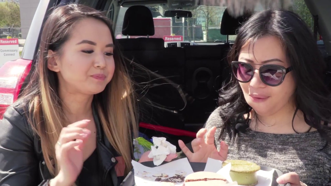 Massive Food Crawl With Vancouver Foodie Deanna Woo - YouTube