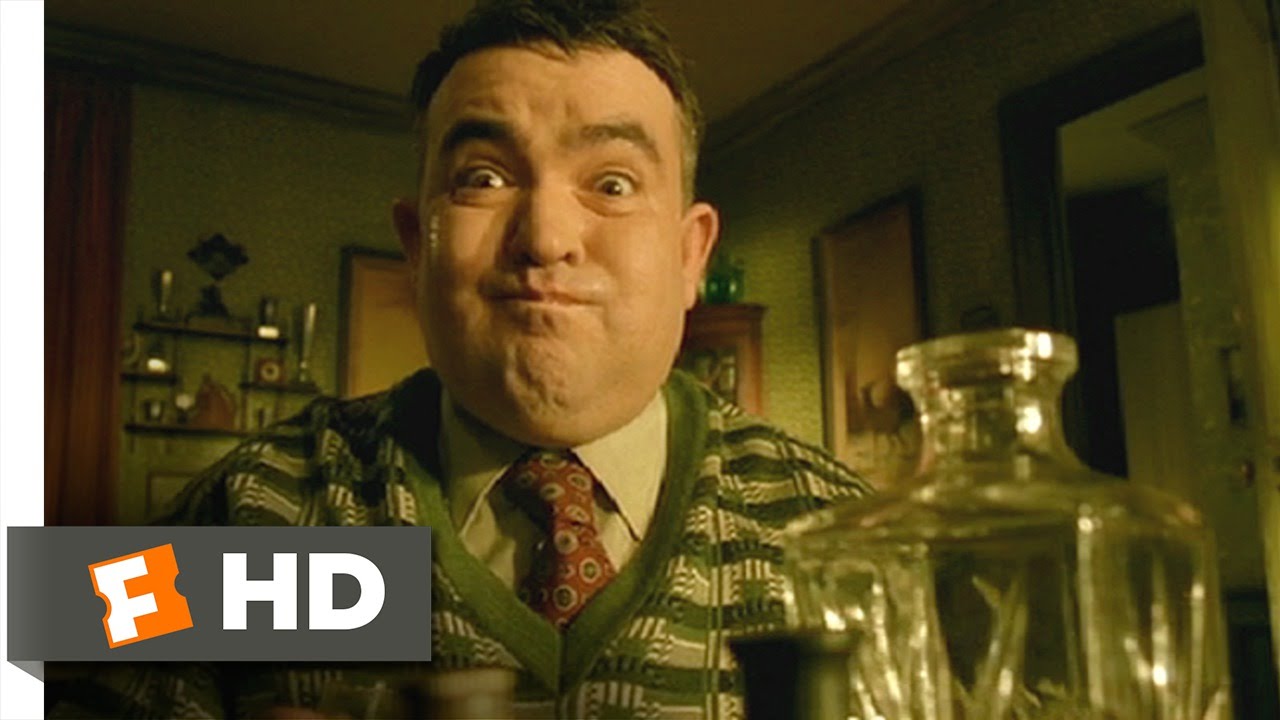 Amélie (8/12) Movie CLIP - Payback for Collignon (2001) HD - YouTube