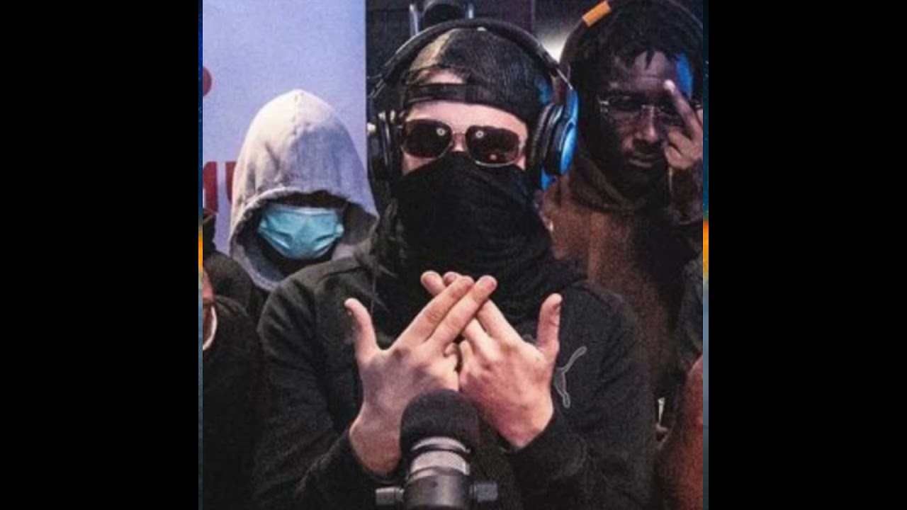 2V ghost mafia - LIFE - YouTube