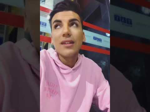 Kerimcan Durmaz Nicki Minajı Buldu Twerk Yaptırdı
