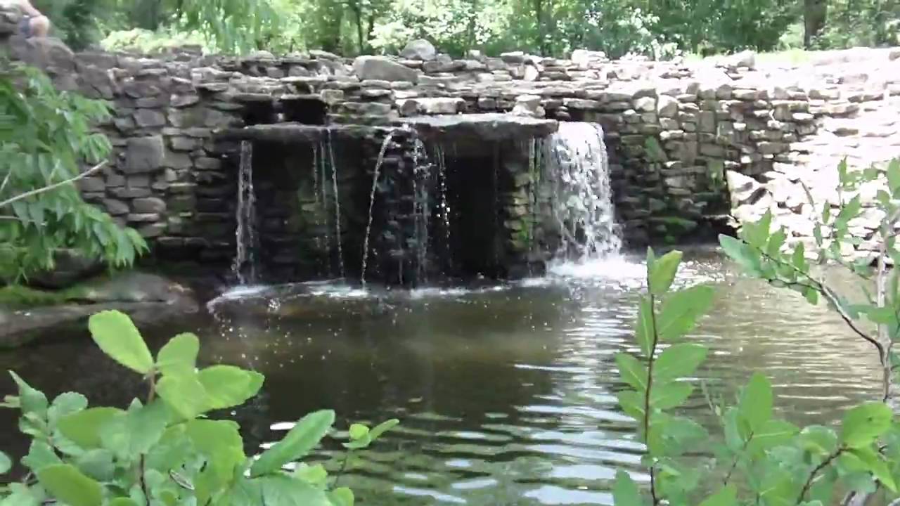 Waterfall in Richardson Texas - YouTube