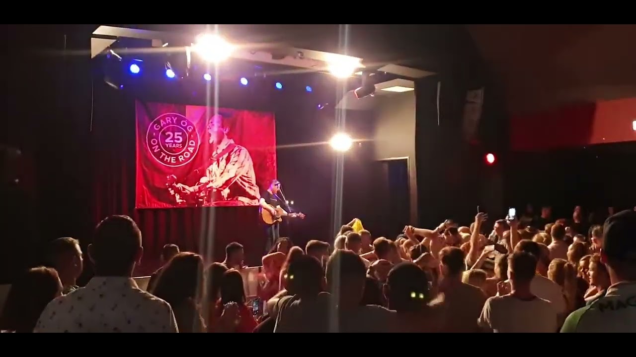 Gary Óg - Celtic Symphony - YouTube