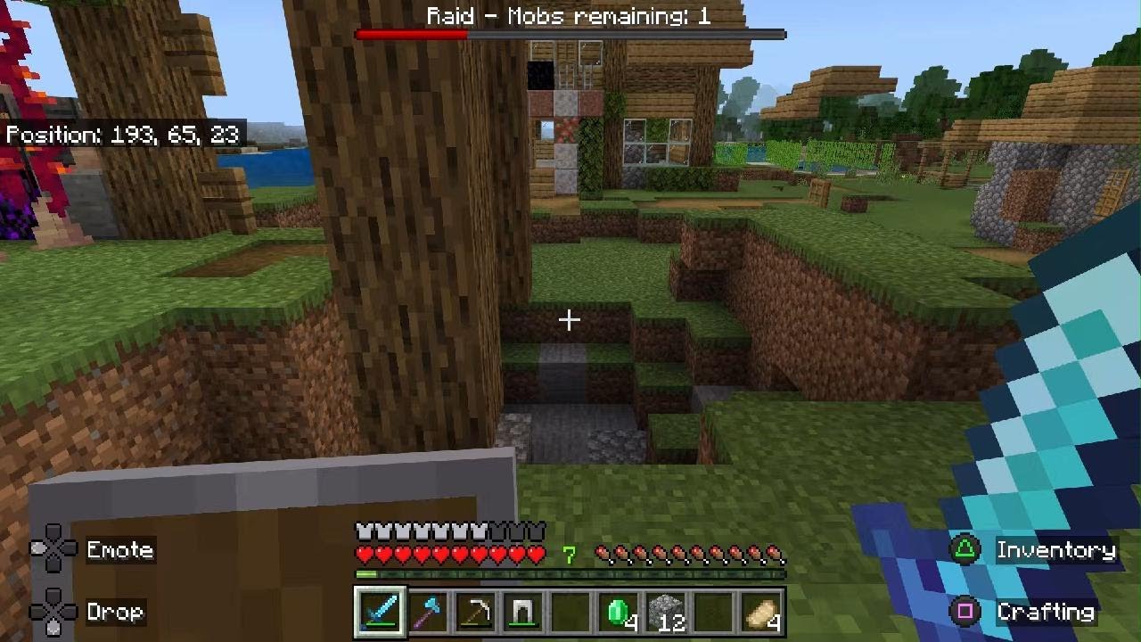 Minecraft raid VERY BAD!!😳 - YouTube