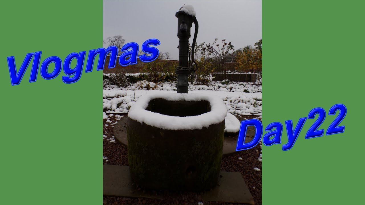 Vlogmas Day 22 - YouTube