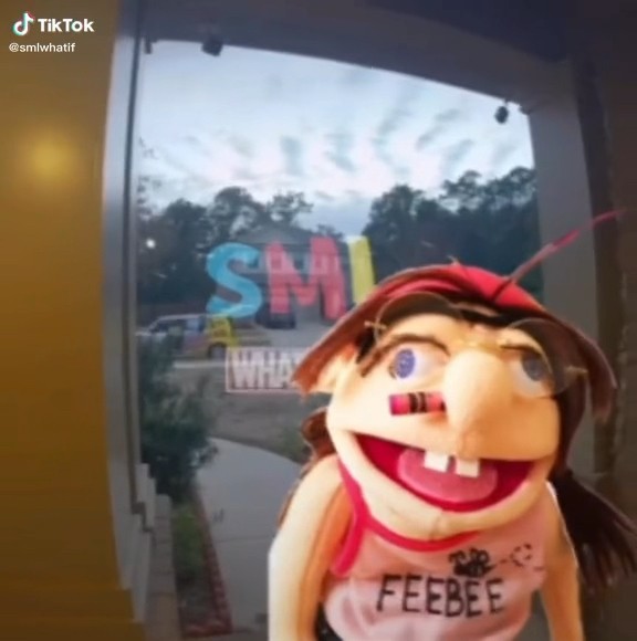 #sml #whatif feebee 🩷🐝👧🏻🖍️ never dies 😵🪦on #jeffysml birthday 🎂🥳 # ...