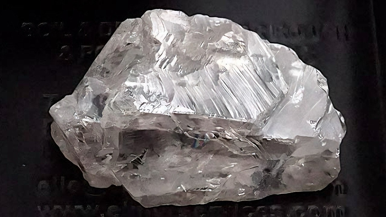 How Natural Diamonds Are Mined: Dark History of Congo’s Diamonds! - YouTube