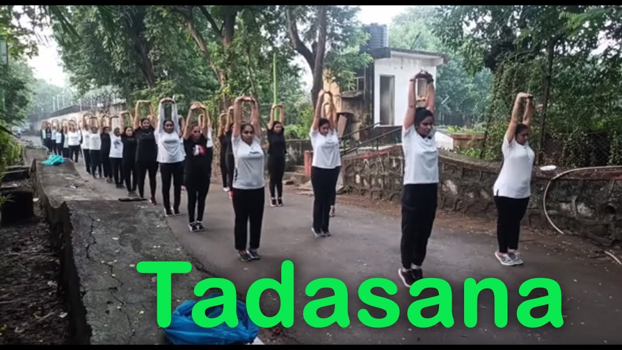 Tadasana (Mountain pose) and its amazing benefits | How To Do Tadasana ...