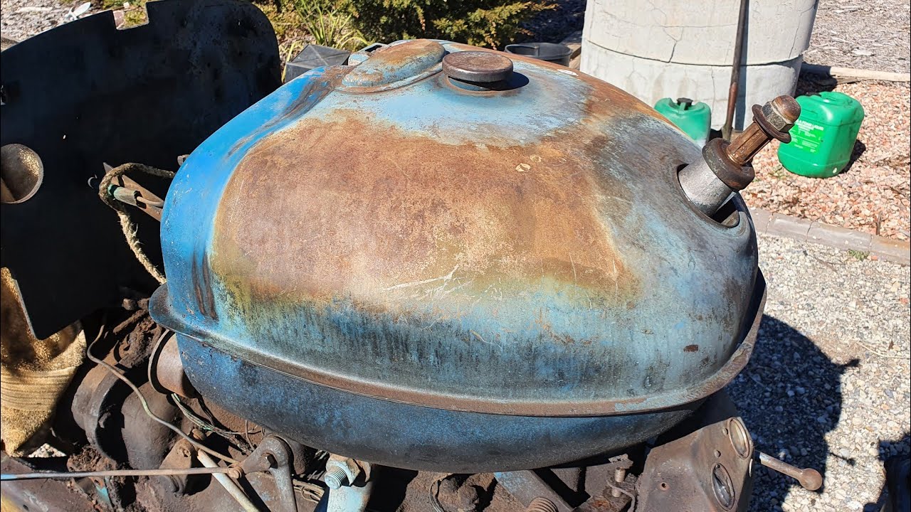 Fordson Major Fuel Tank Removal - YouTube