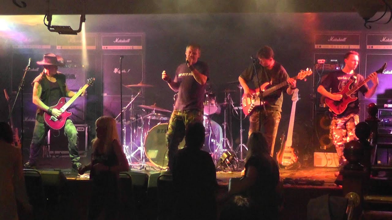 The Mudsharks - Paradise City - YouTube