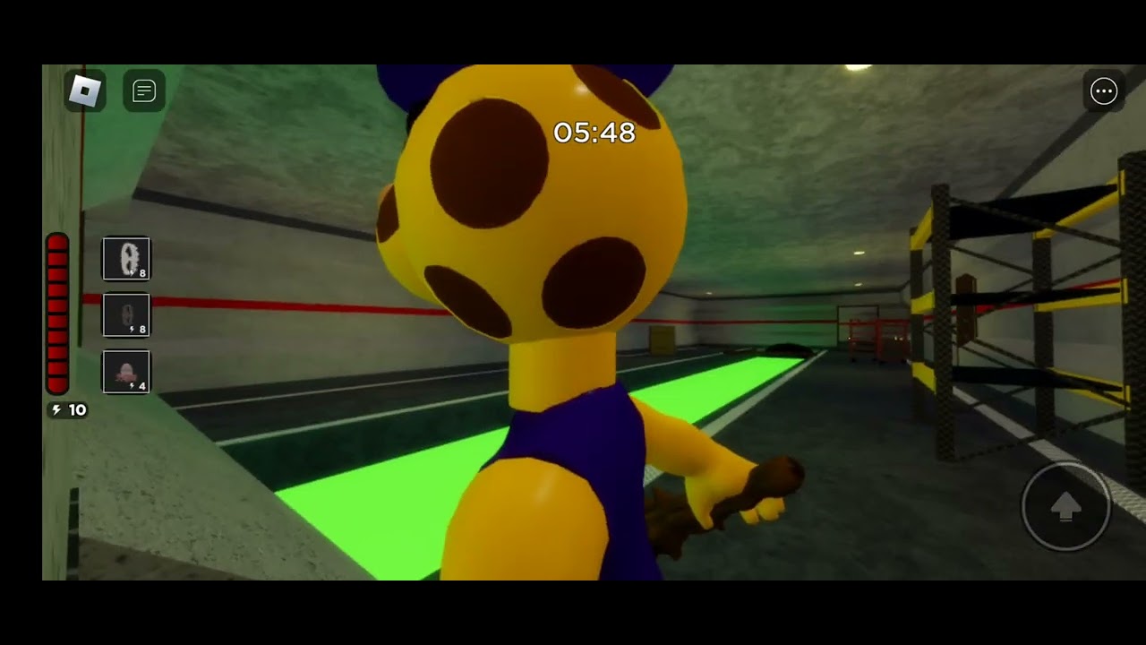 Playing as giraffy in roblox piggy - YouTube