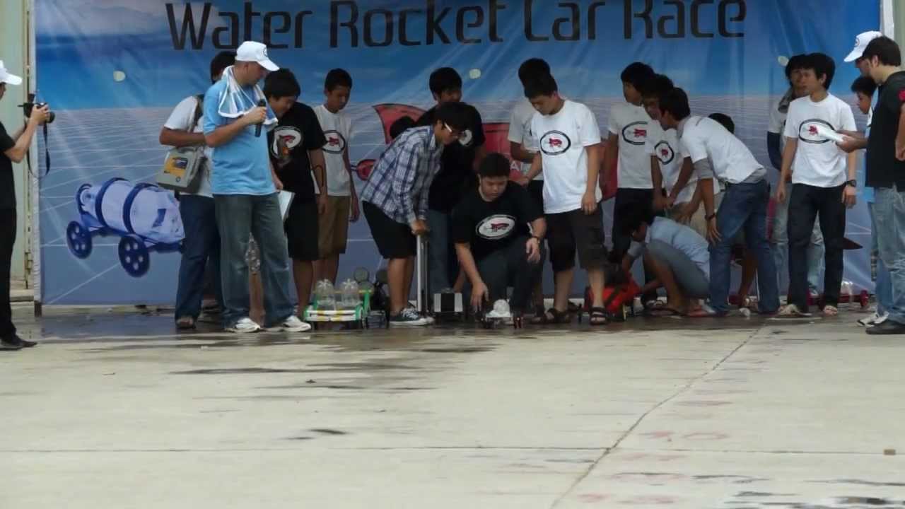 Water Rocket Car Race Day 2012 11-C Class - YouTube