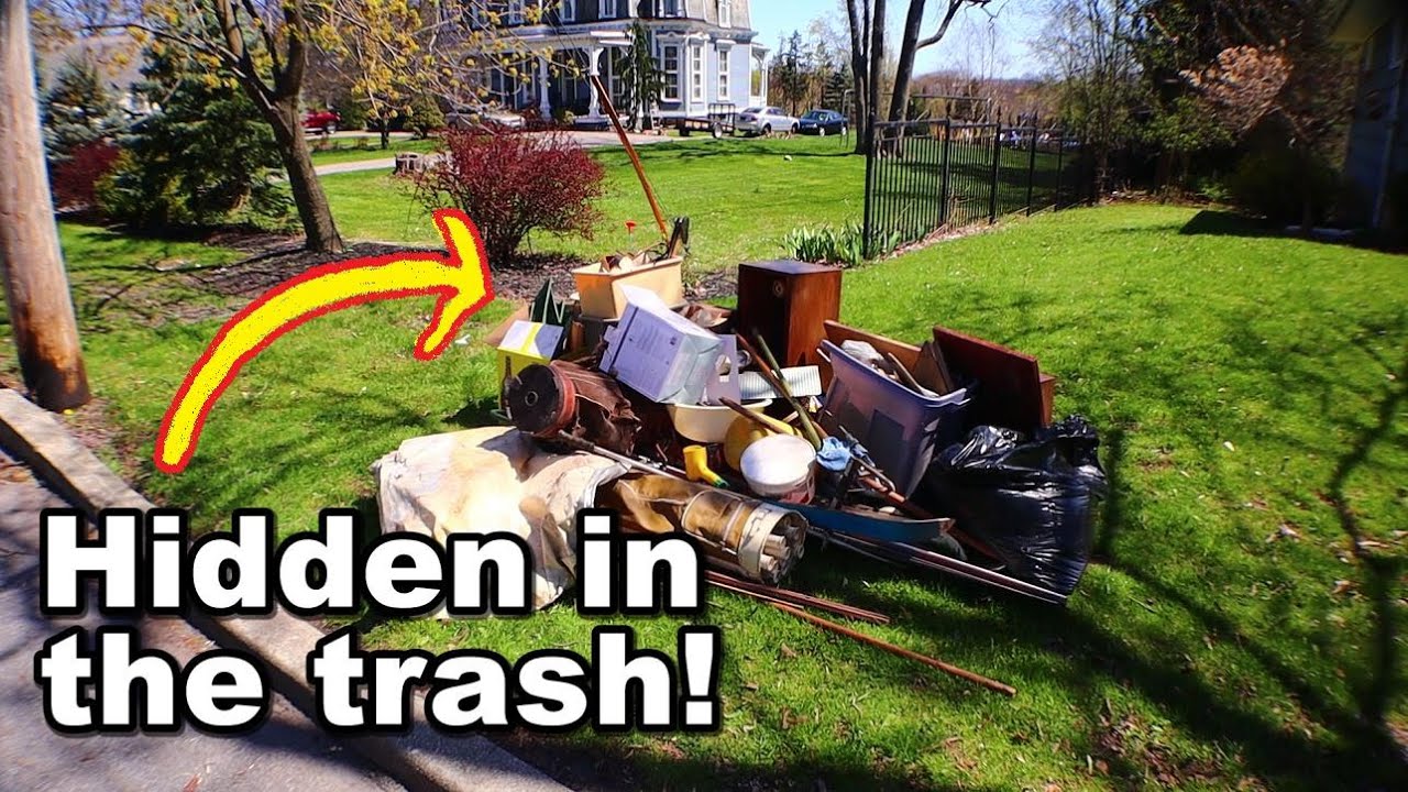 UNEXPECTED cool vintage finds in SAD suburban garbage piles! Real trash ...
