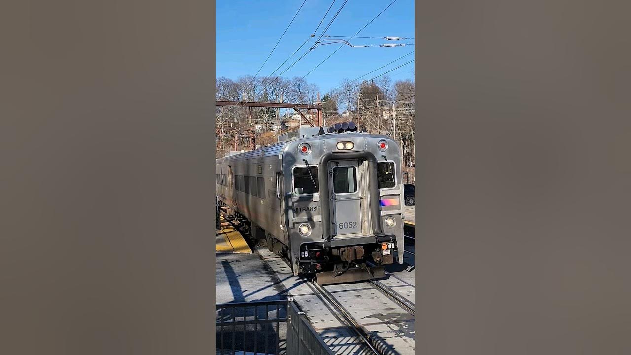 NJT Comet V Cab Car #6052 Restricted K5LA Horn (Crossing Sequence) - YouTube