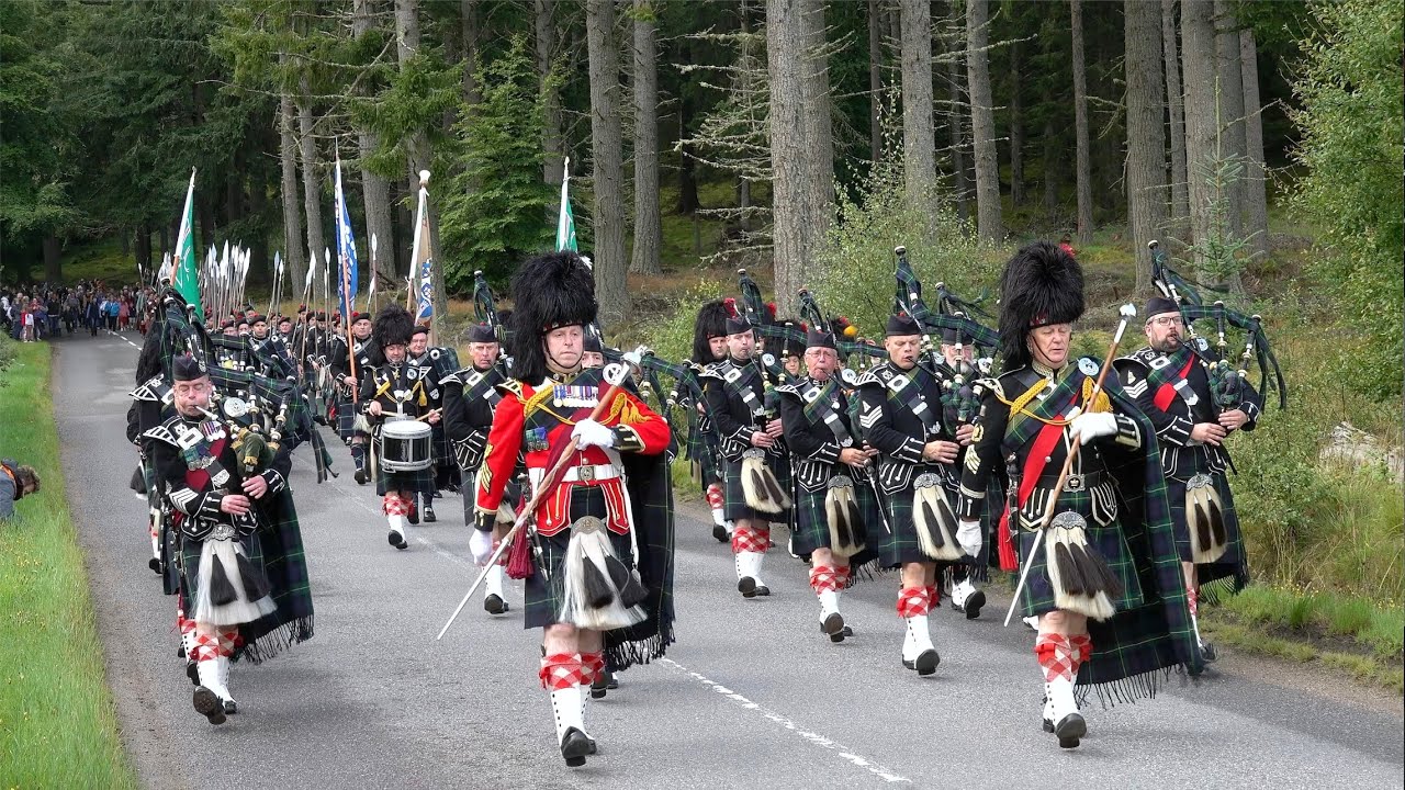 Lonach Highlanders return march through Strathdon in Scotland during ...