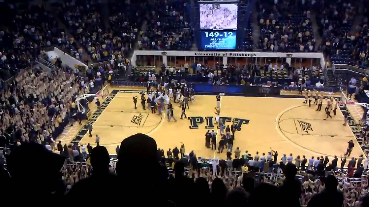 Pitt basketball celebrating the 2010-11 Championship - YouTube
