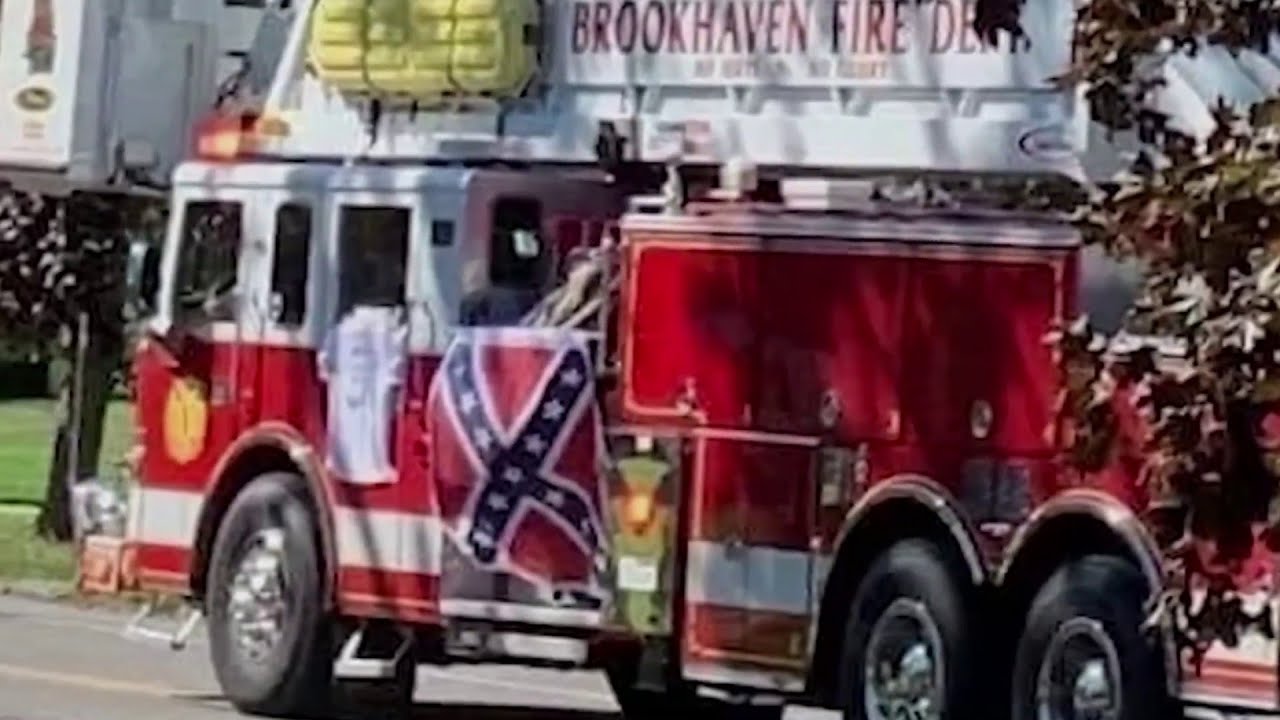Confederate Flag on Fire Engine Sparks Outrage | NBC New York - YouTube