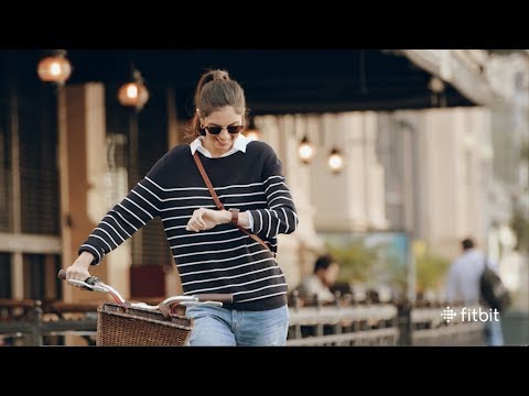 Fitbit Ionic: How to Switch Accessory Bands