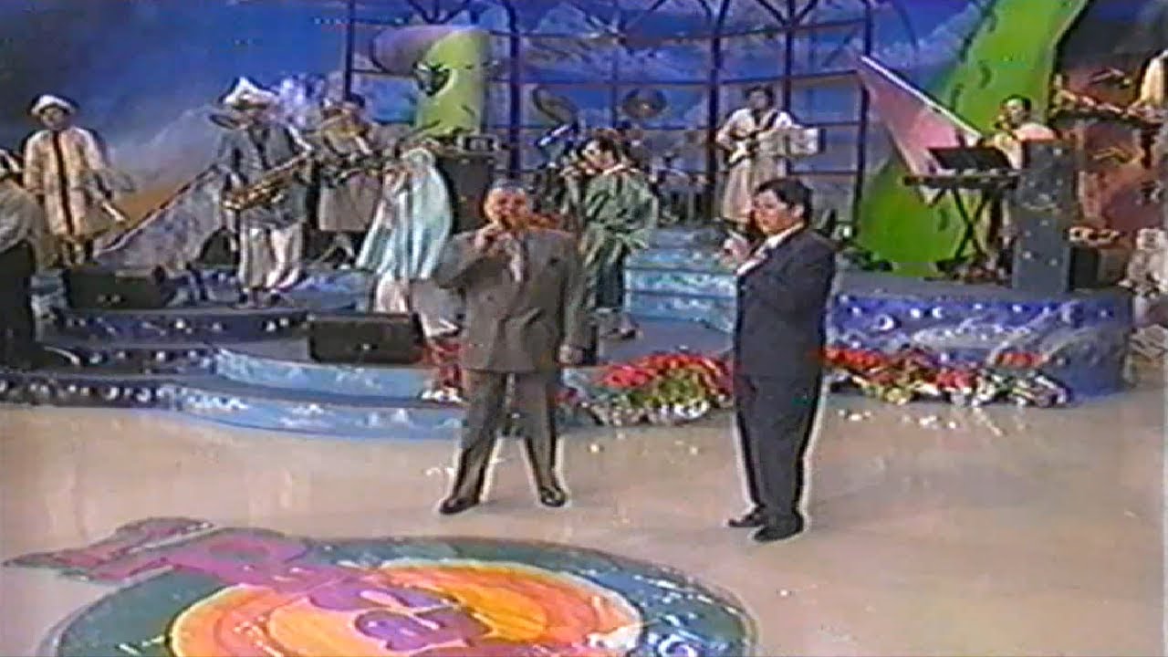 Paco Stanley "Popurri de Rock" - Pacatelas, 1996 - YouTube