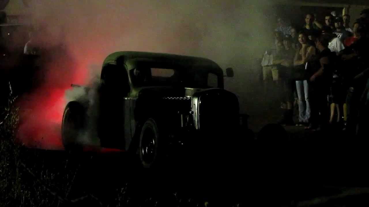 rat rod burnout - YouTube