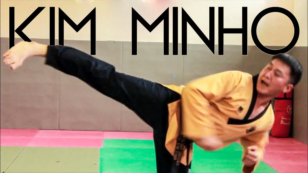 Stage de taekwondo avec Maître Kim MINHO - YouTube