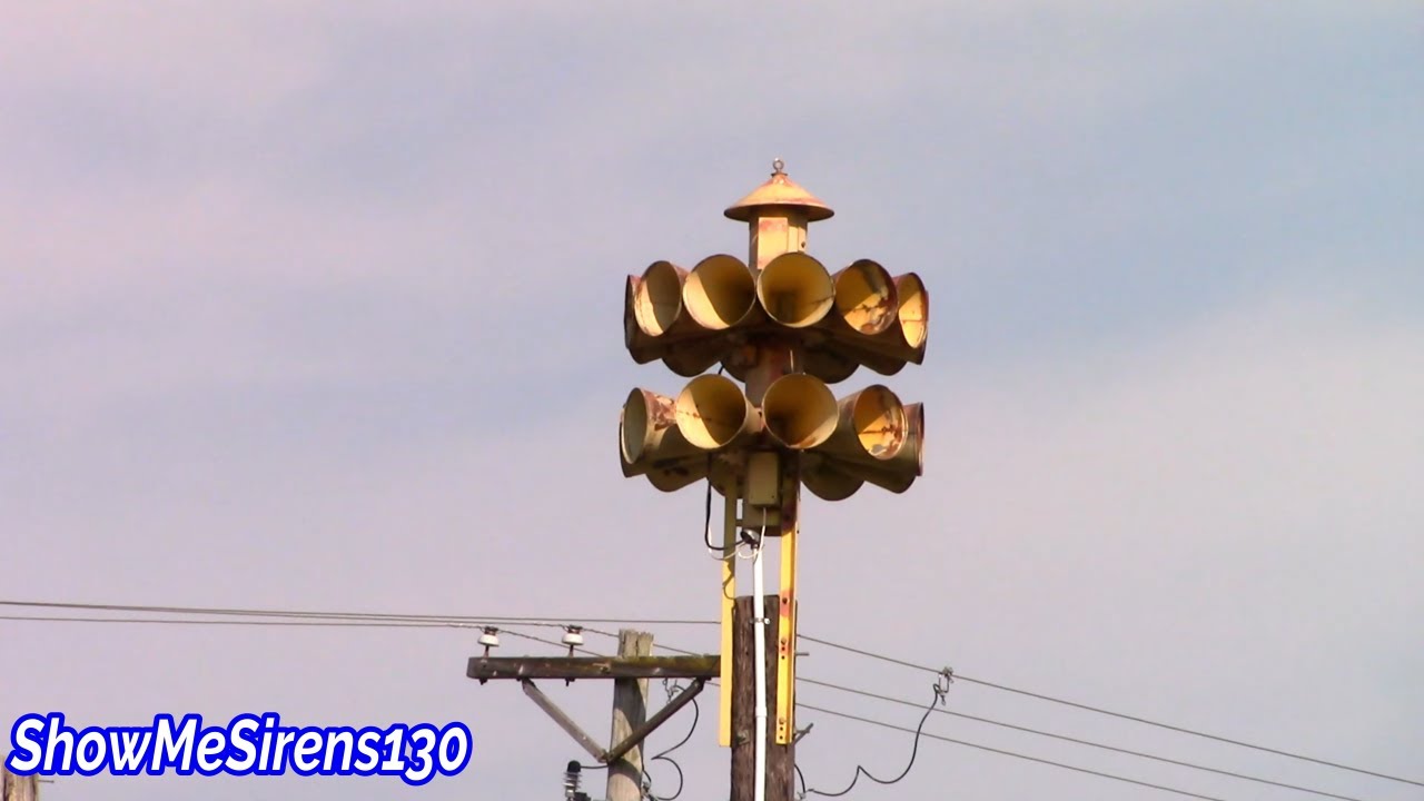 Federal Signal 3T22A Siren Test Chilhowee, MO 4-1-20 - YouTube