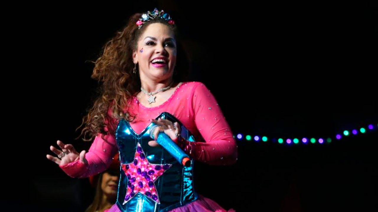 Tatiana - Chango Marango (En vivo desde la Arena Monterrey) - YouTube