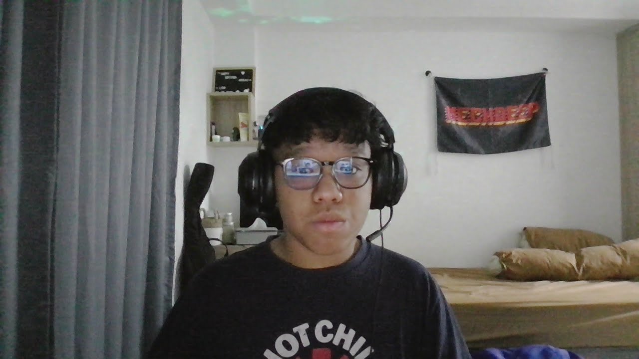 Streamer Valo Day 1 - YouTube