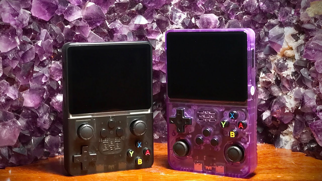 The R36S Handheld - N64, PSP & Dreamcast!? - A clone of a clone of a ...