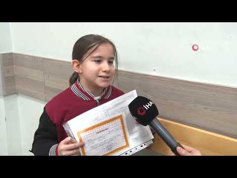 Türkiye’de 18 Milyon Öğrenci Karnelerini Alarak Yarıyıl Tatiline Başladı