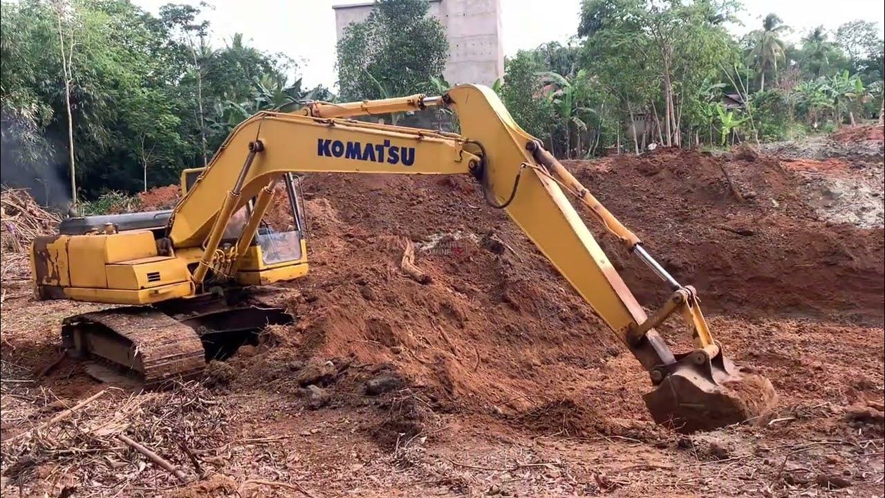 Excavator Bego Pengeruk Tanah - YouTube