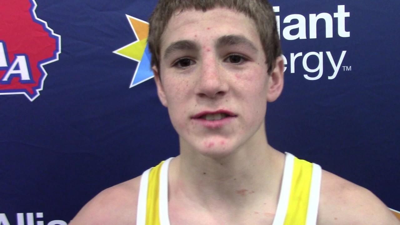 Daniel Meeker gets a fall to secure a medal - YouTube