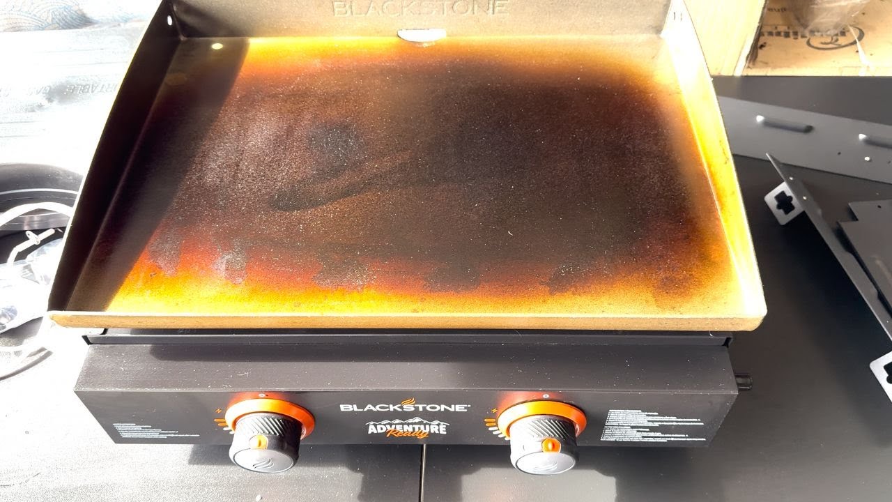 How i Seasoned My 22 inch Adventure Ready Blackstone Part 1 - YouTube