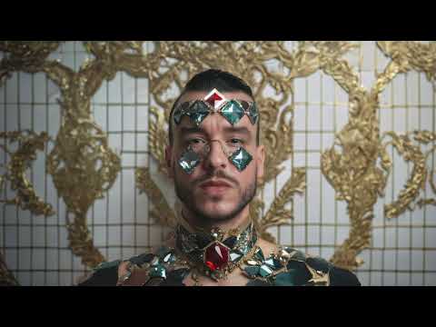 Aylin Aslım - Sen Hep Böyle Kal | MÜCEVHER by Cem Adrian