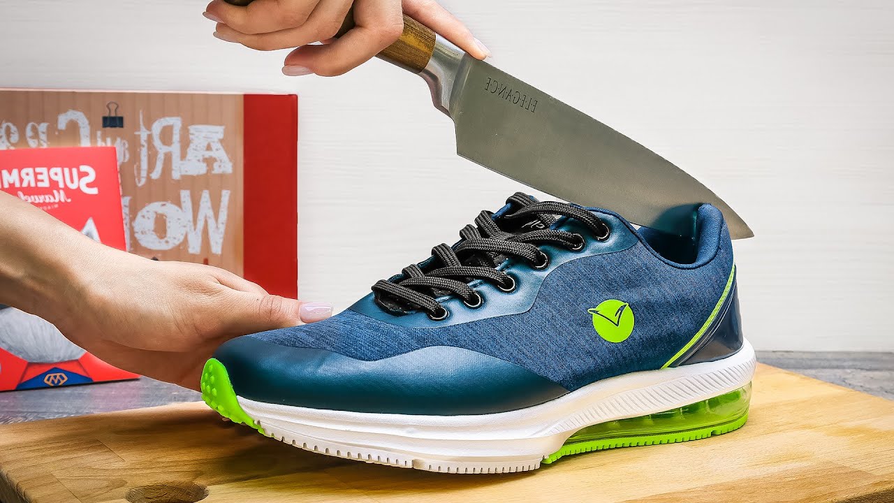 Big Crunchy Sandwich From Shoes - YouTube