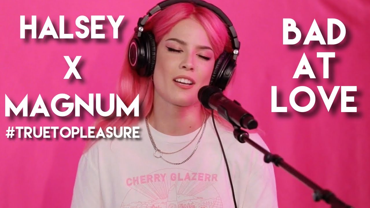 Halsey - Bad at Love (Live at Magnum #TrueToPleasure) - YouTube