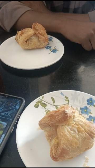 ravila thudangi 😋 uchakk thirnnu #trending #minivlog #foryou - YouTube