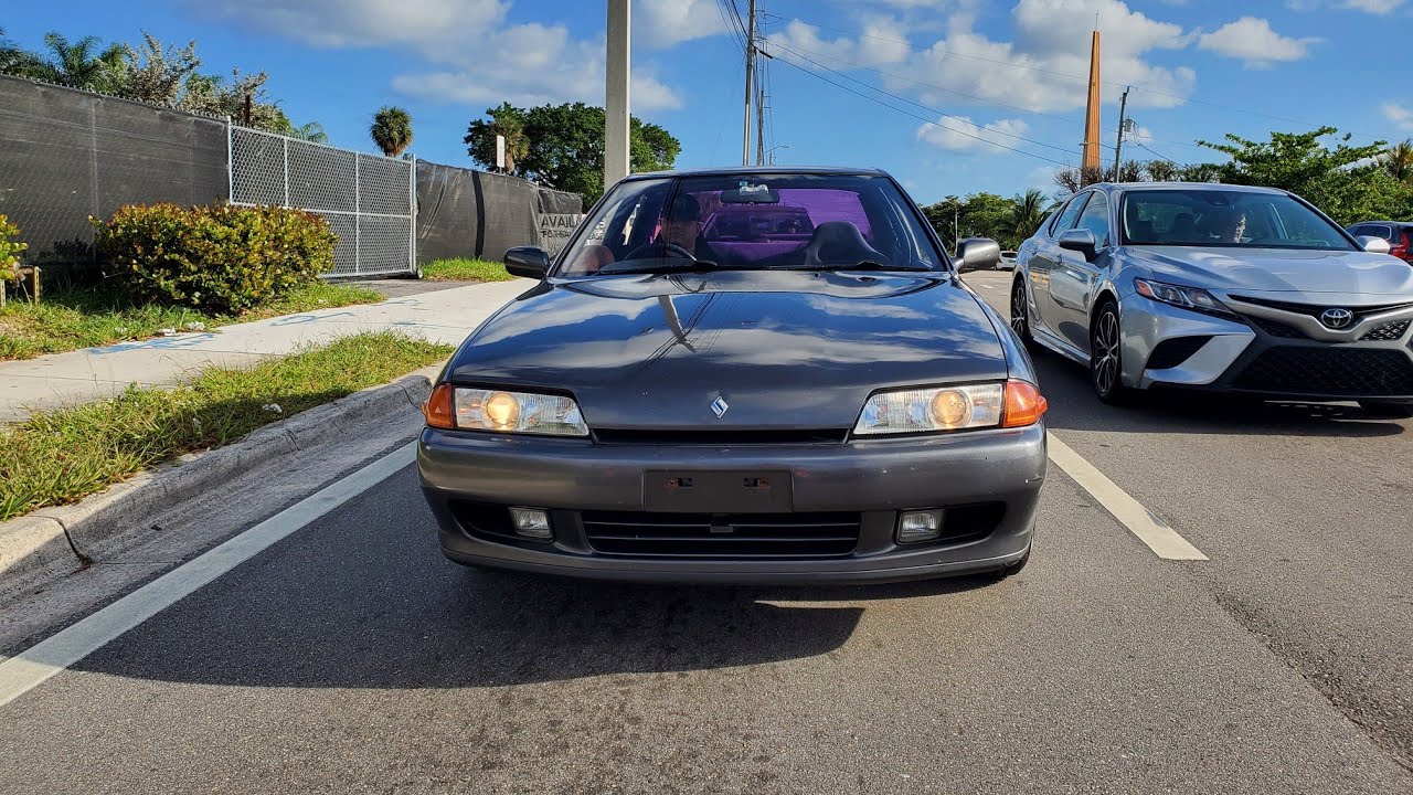 Cheapest R32 Skyline - YouTube