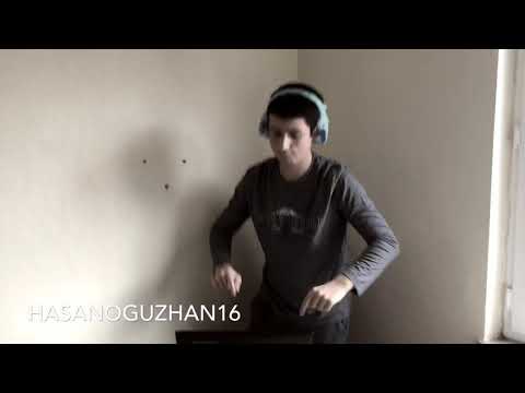 Tomorrowland,Vine,Kıyaslama