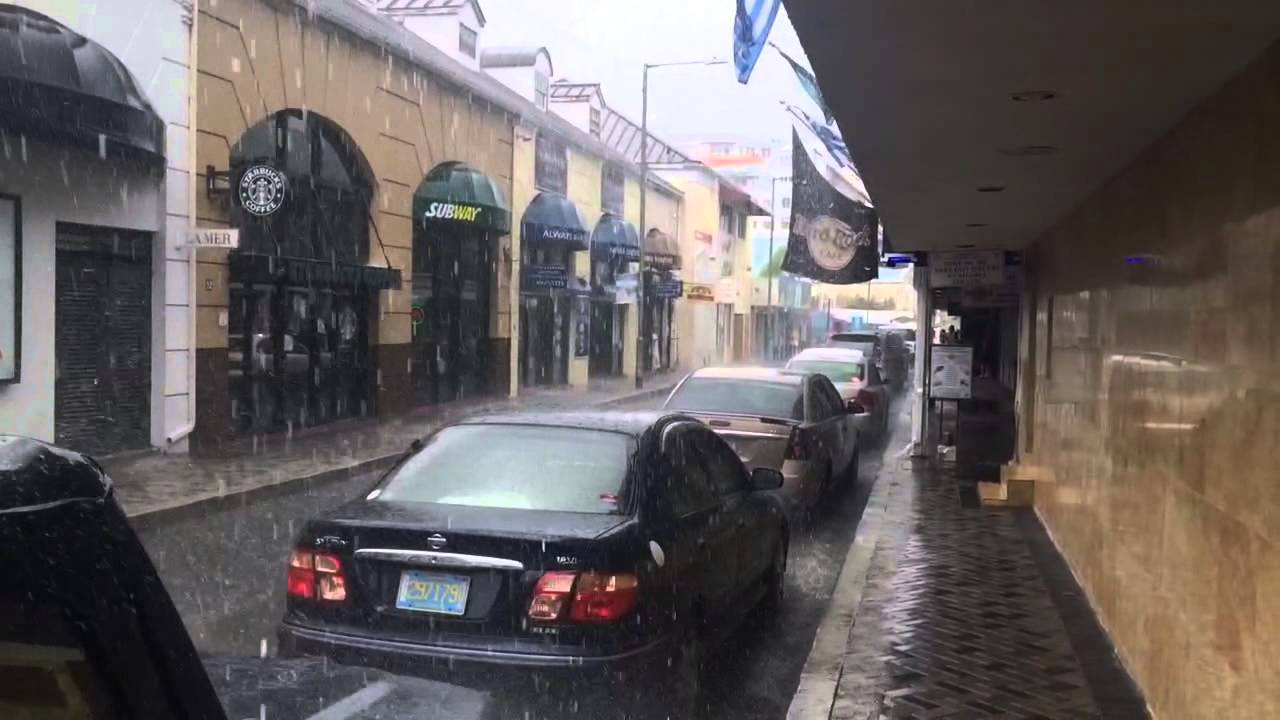 Storm with heavy rain in Nassau, Bahamas - YouTube