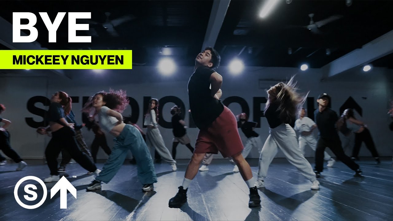 "Bye" - Ariana Grande | Mickeey Nguyen Choreography - YouTube