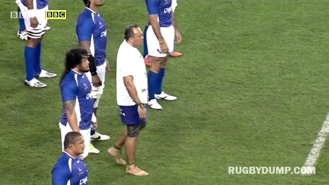 Shirtless Brian Lima leads Samoa in Siva Tau wardance vs Ireland - YouTube