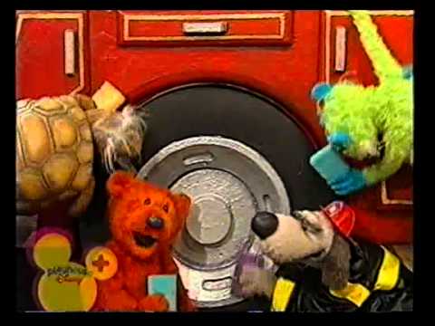 Bear in the Big Blue House-Clean Up the Truck!.wmv