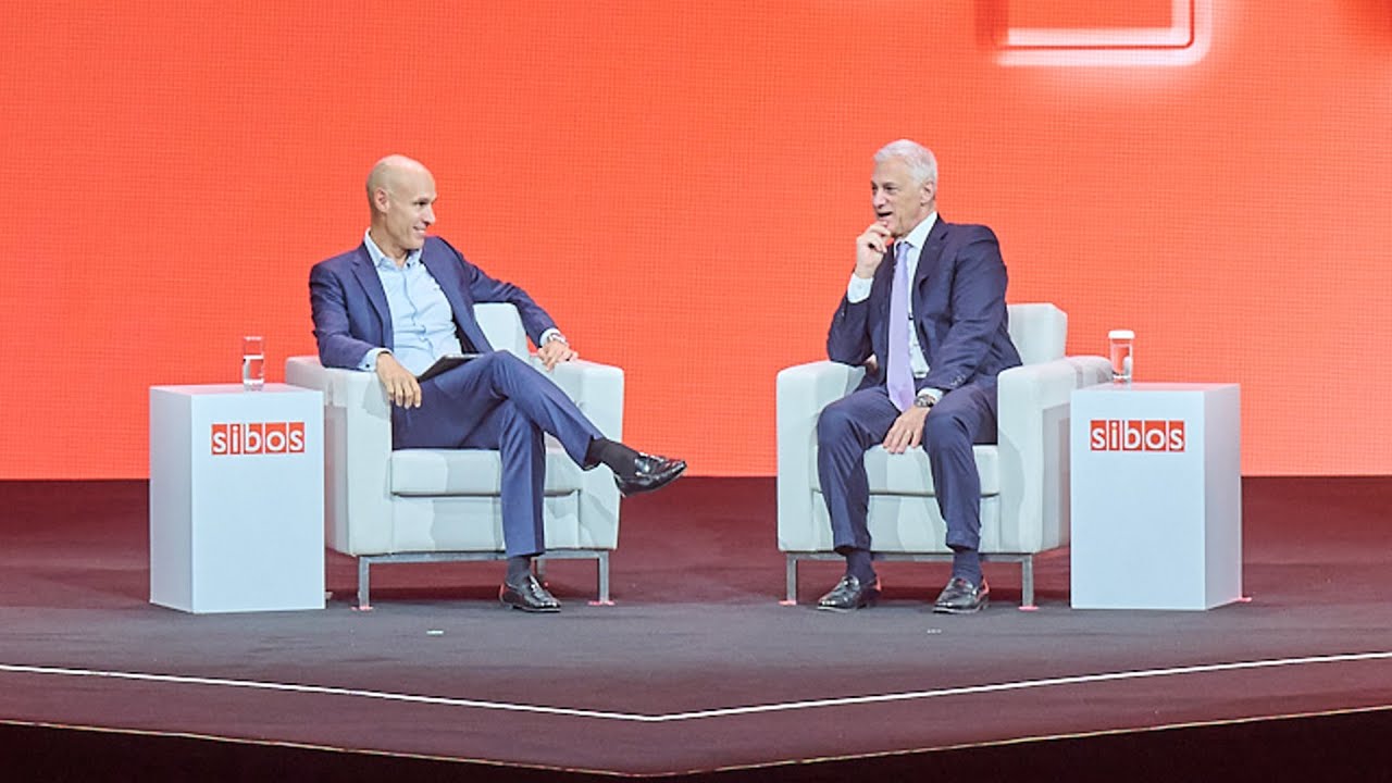 Sibos 2024 Opening Plenary: Javier Pérez-Tasso in conversation with Bill Winters | Swift - YouTube