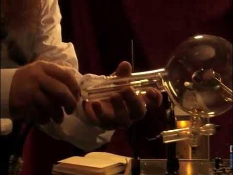 Discovery.100.Greatest.Discoveries Medicine- X-ray.avi - YouTube