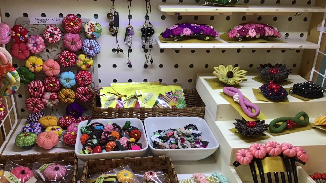 Shopping In Fukuoka Tower Shop , Japanese Art & Handicrafts , Best ...