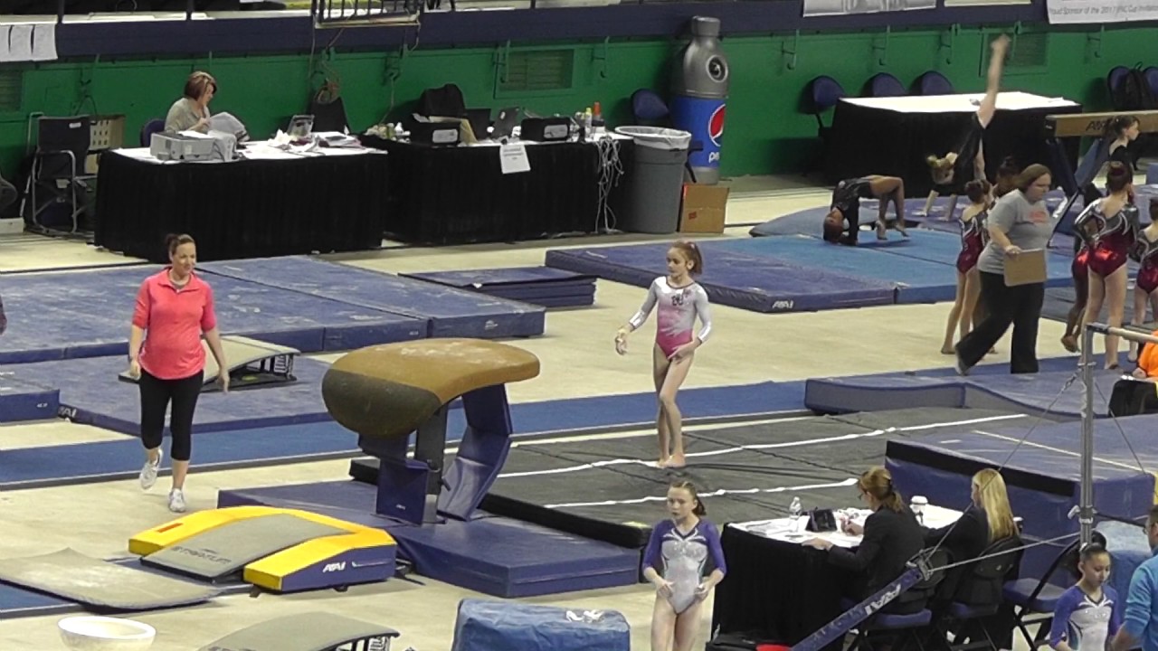 Maeve Hahn - Vault - 2017 Elite Qualifier Greensboro - YouTube