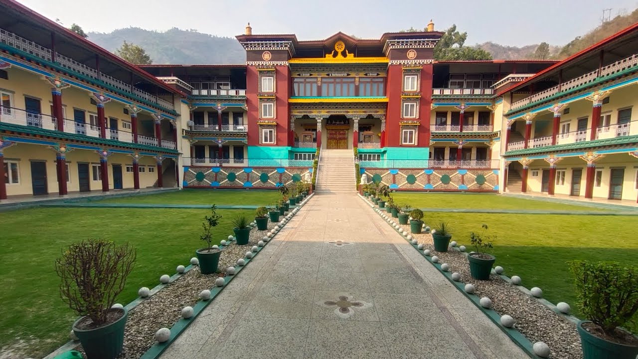 Buddhist Monastery, Dehradun- mussoorie Road.( ಬೌದ್ಧ ಮೊನಾಸ್ಟರಿ) - YouTube