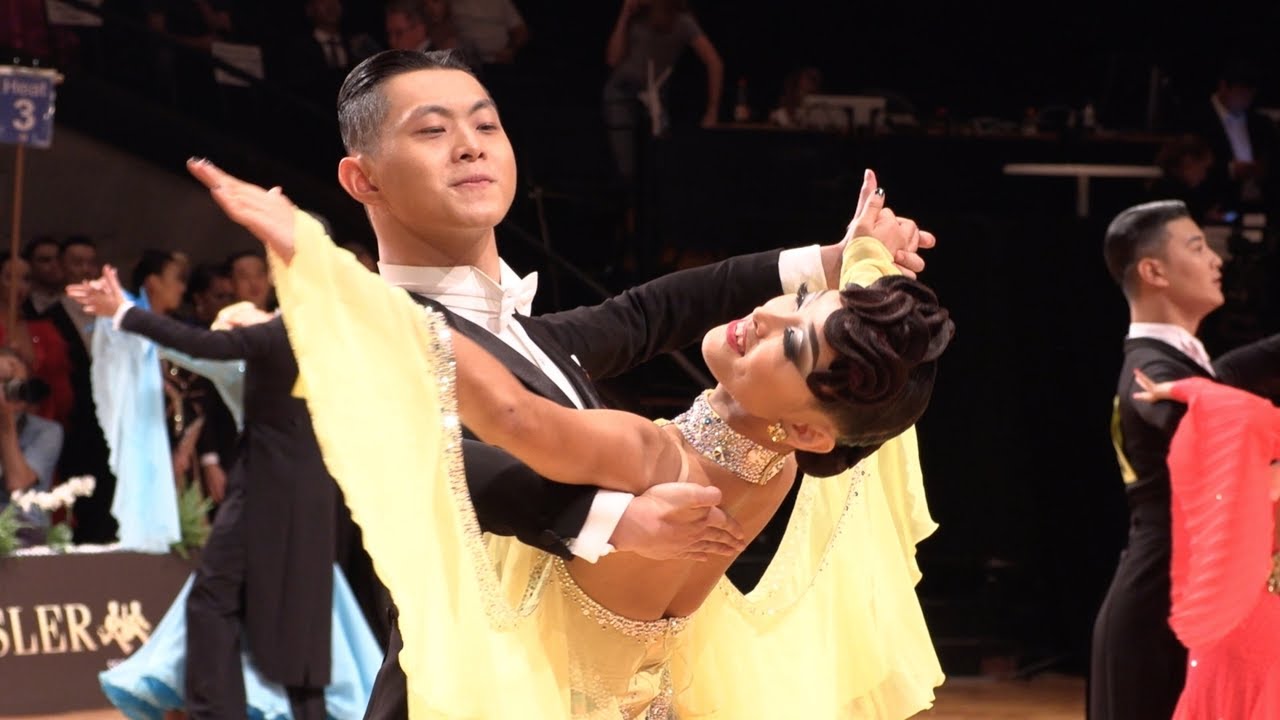 Qiu Yuming - Wei Liying CHN | English Waltz | WDSF GrandSlam Standard ...